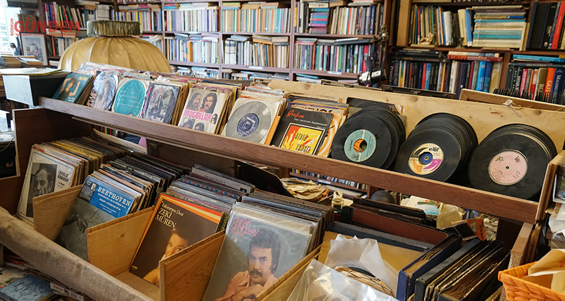 Bitez'de geçmişe yolcuk yapabileceğiniz bir mekan Bodrum Sahaf - Bodrum ...