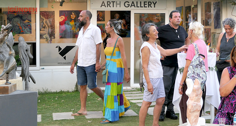 Büyük İskender Bodrum’da; Bodrum’da aşk sergisi Arth Gallery’de ...